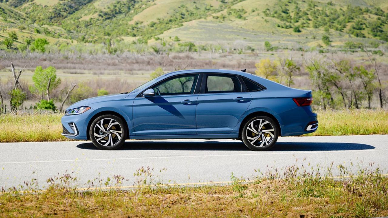 Volkswagen Jetta Comfortline vs Trendline: comparison | Arbour VW
