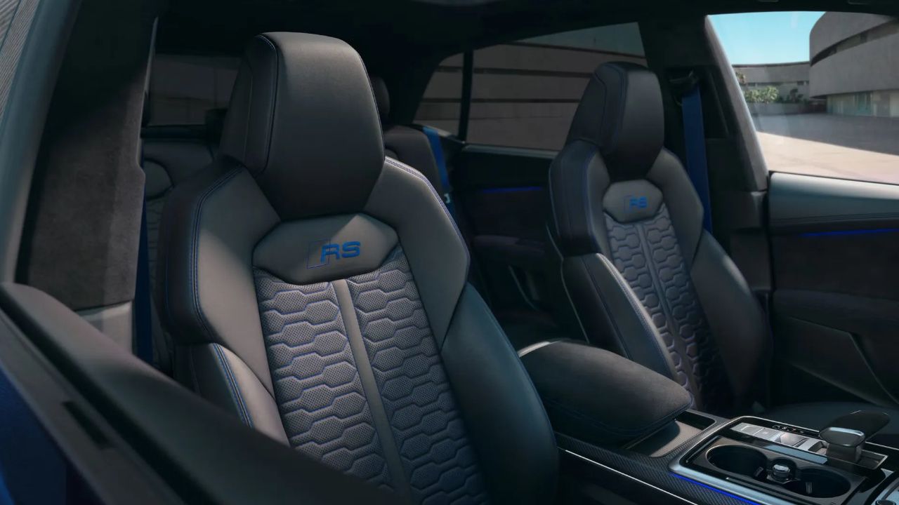 Presenting the 2026 Audi Q8, Audi SQ8 and Audi RS Q8 | Groupe Lauzon in ...