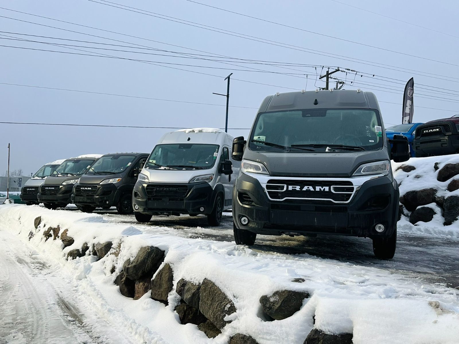 Explorez l'Univers des Vans RAM ProMaster avec Performance Laurentides ...