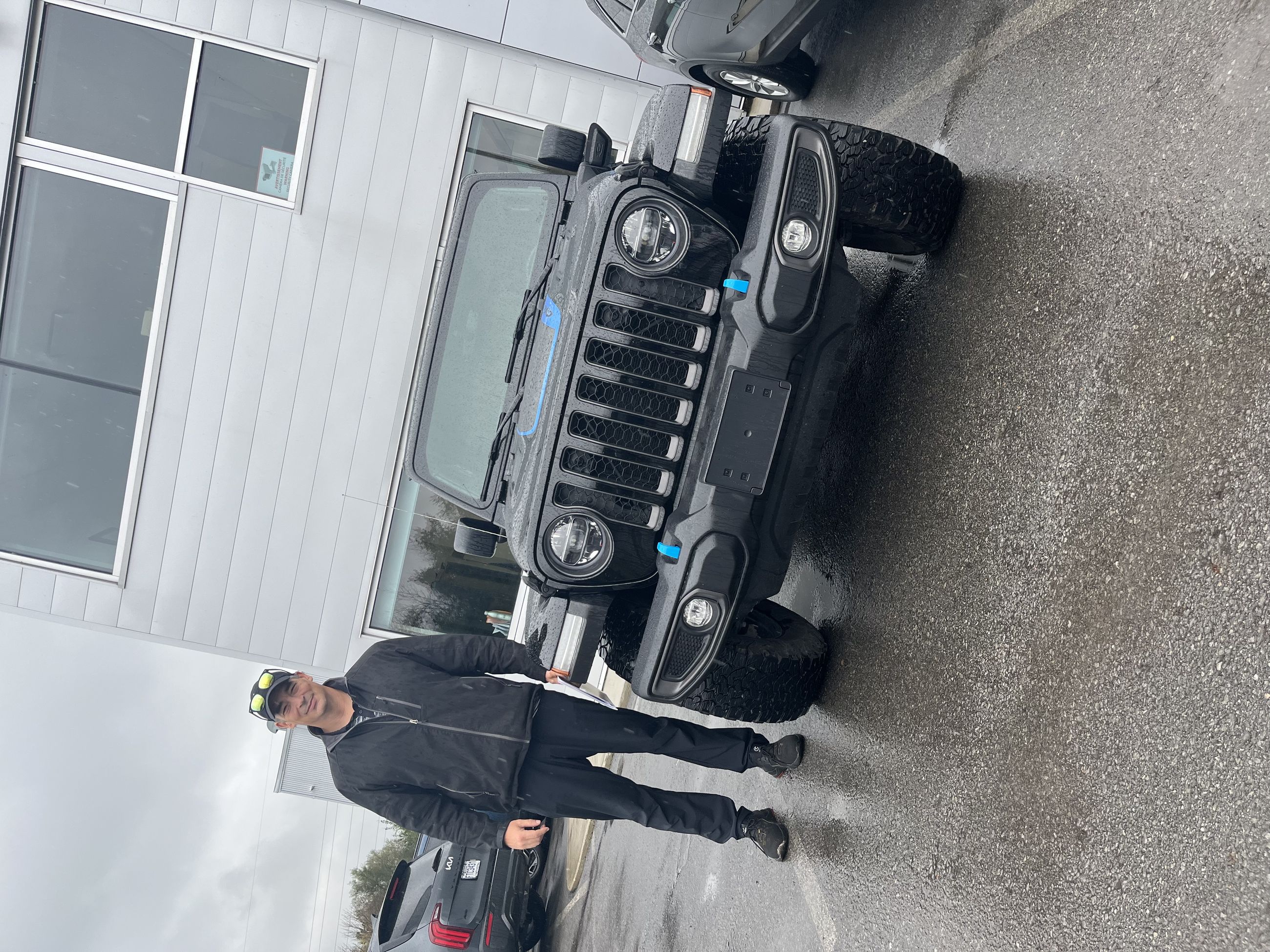 Carol Hebert dit Félicitations à Mr. Hebert pour l’acquisition de son ...