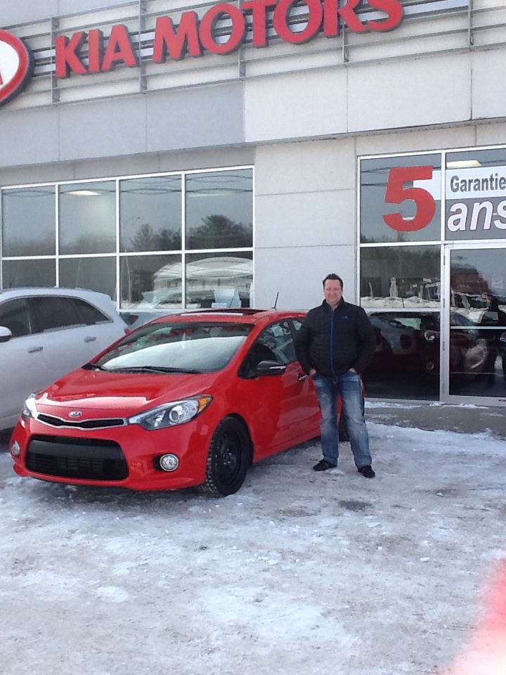 Éric Robillard dit Éric Robillard à Mirabel | Kia Des Laurentides