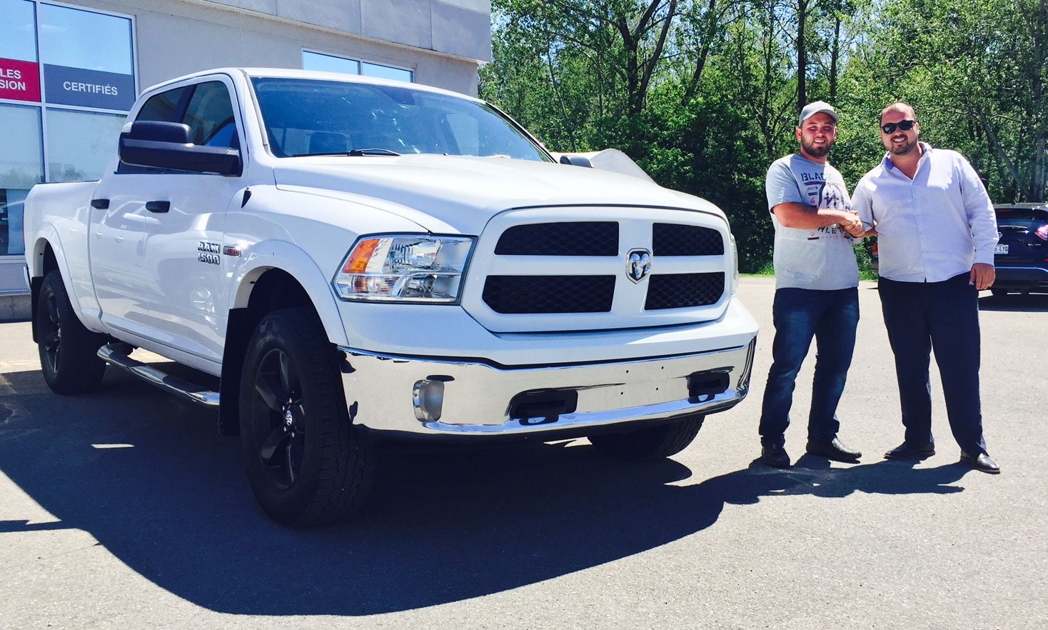 M.Michael Chartier-Rail dit Après une longue route de plusieurs heures ...