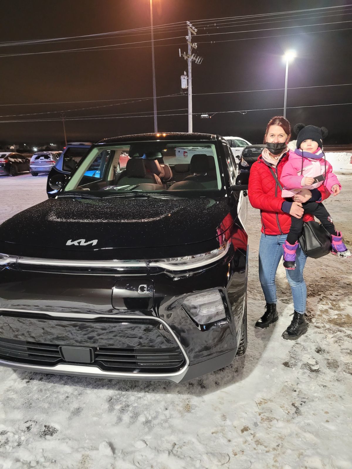 Elizabeth Guerin dit une voitue electrique kia pour la petite famille ...