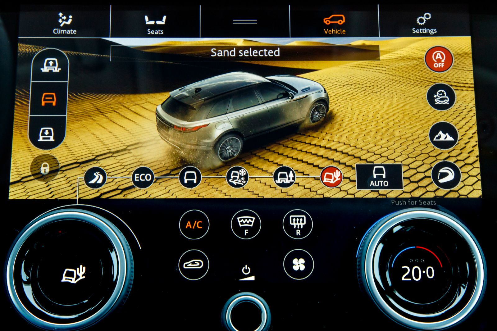 A Guide to Land Rover's Towing Technologies and Systems | Decarie ...