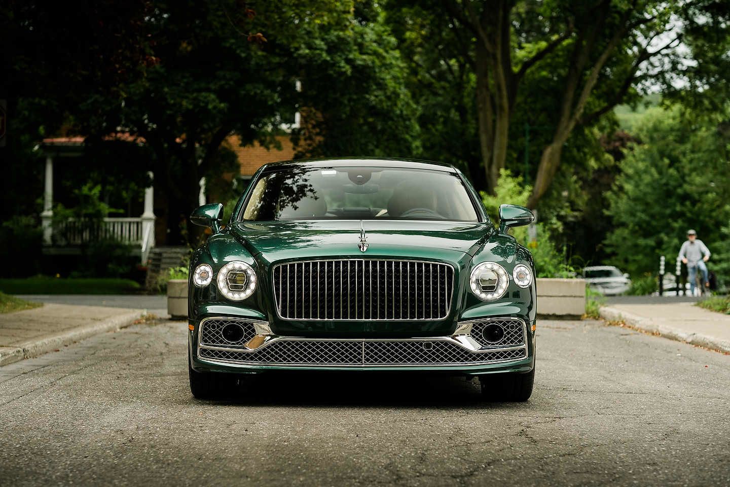Essai de la nouvelle Bentley Flying Spur: redéfinir les attentes ...