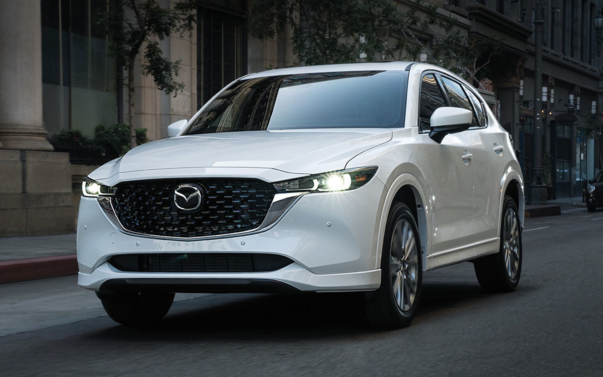 2023 Mazda CX-5: City-Friendly Power, Economy, and Comfort | Dilawri