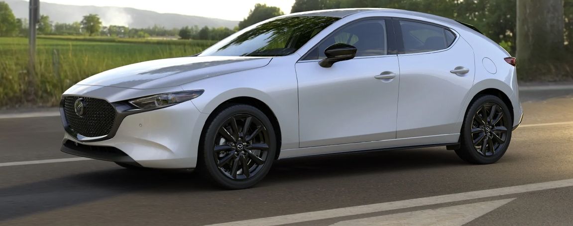 401 Dixie Mazda | 2024 Mazda3 Sport Trims in Mississauga