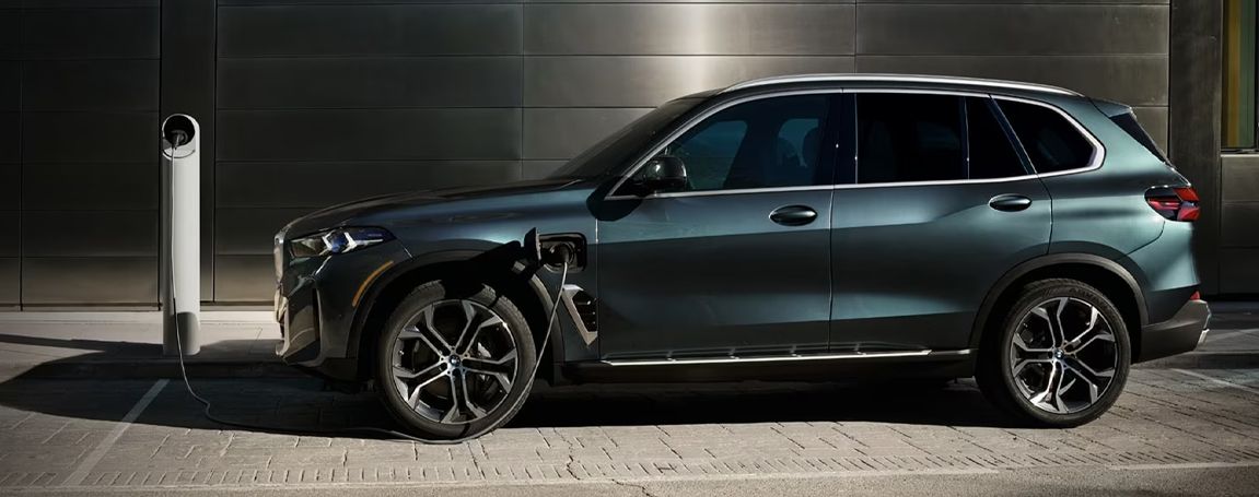 Latest BMW PHEV's and EV's to Expect in 2024 | BMW Aurora