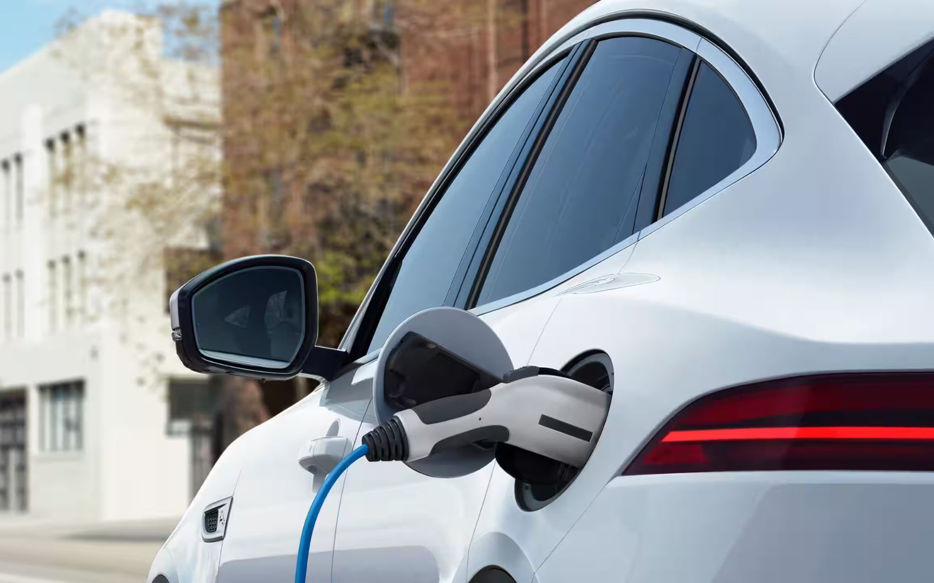 Jaguar Vancouver | Jaguar All-Electric & Plug-In Electric Hybrid Models