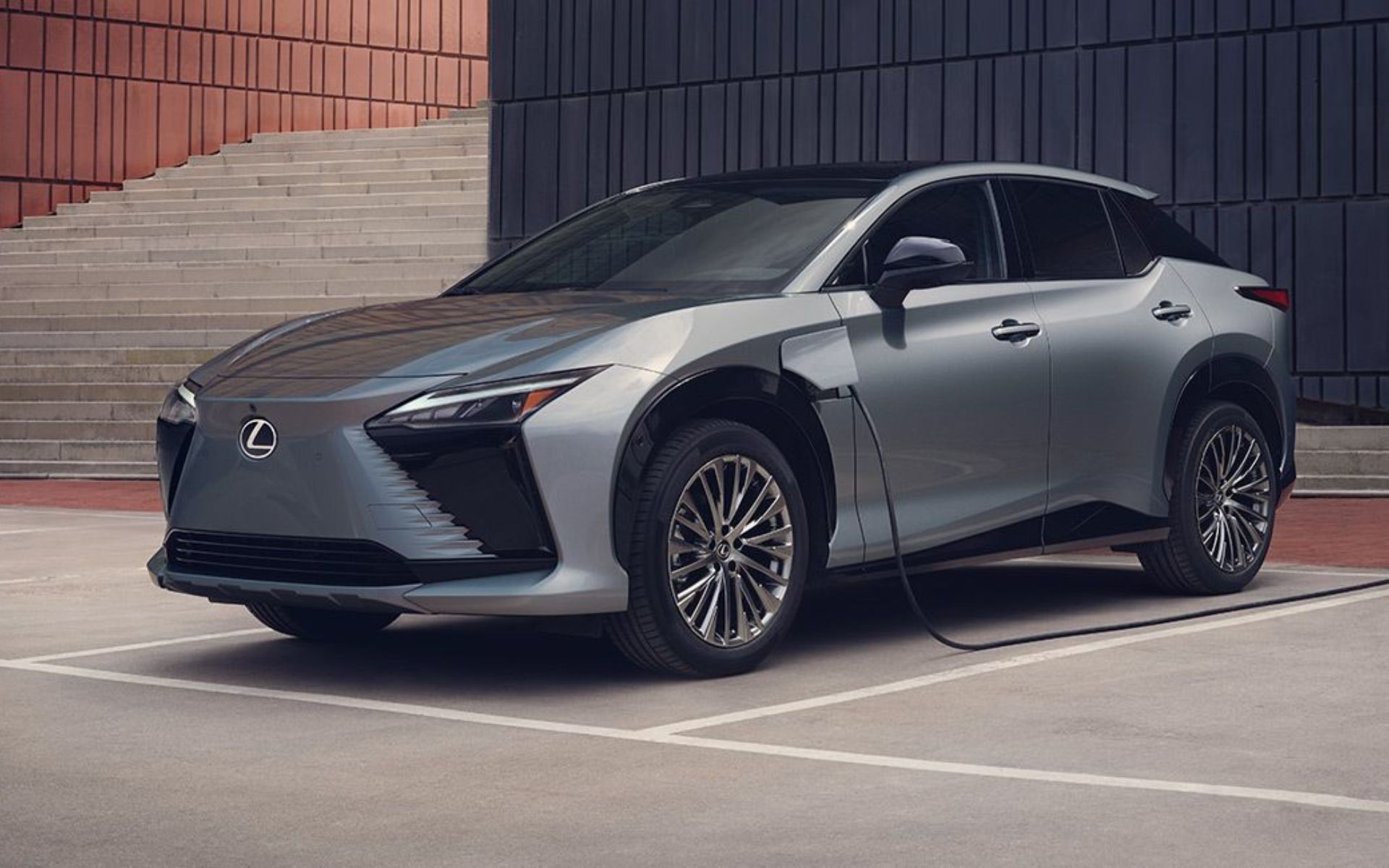 Lexus Laval | Lexus RZ 2024 : design haut de gamme tout électrique