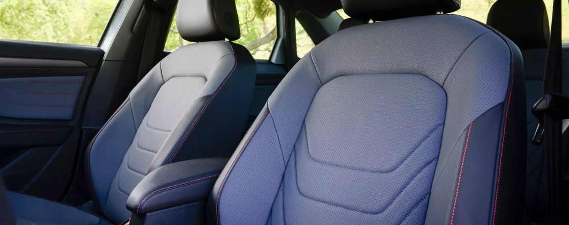 Barrie Volkswagen | Choosing Between the Icons: Golf GTI or Jetta GLI?