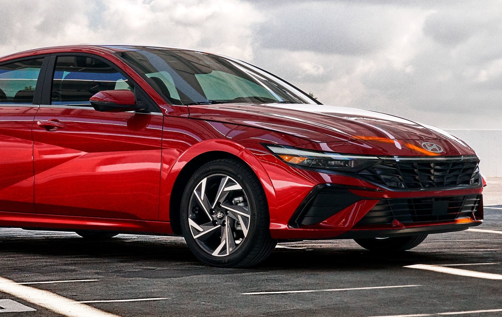 Why the 2025 Hyundai Elantra Deserves Your Attention | Canyon Meadows Hyundai