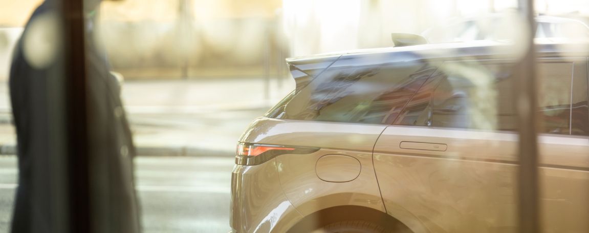 The 2025 Land Rover Evoque – The SUV That Turns Heads Everywhere | Dilawri