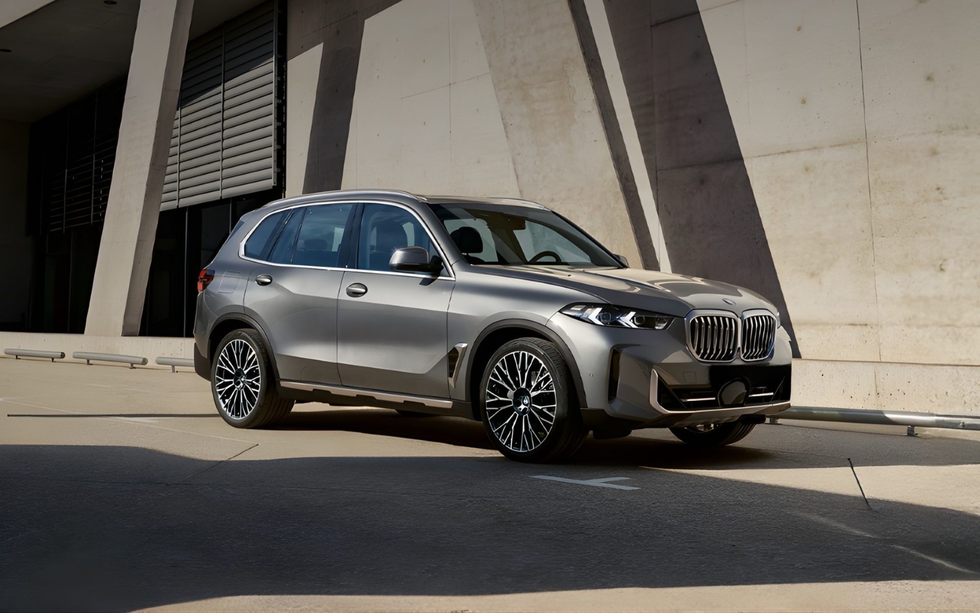 BMW Regina | Take Your Drive to the Next Level with the 2025 BMW SUV Lineup
