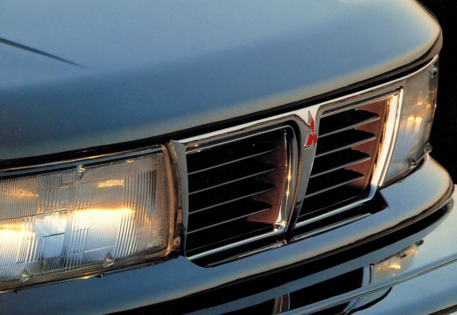 Three Diamonds: The Story and Meaning Behind the Mitsubishi Logo ...