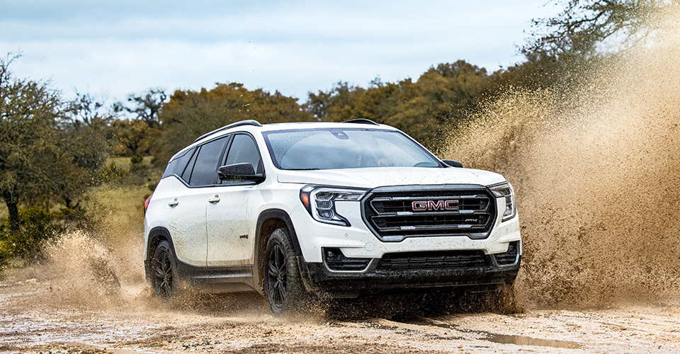 Christin Chevrolet Buick GMC à Montréal | GMC Terrain 2024 vs. Ford ...