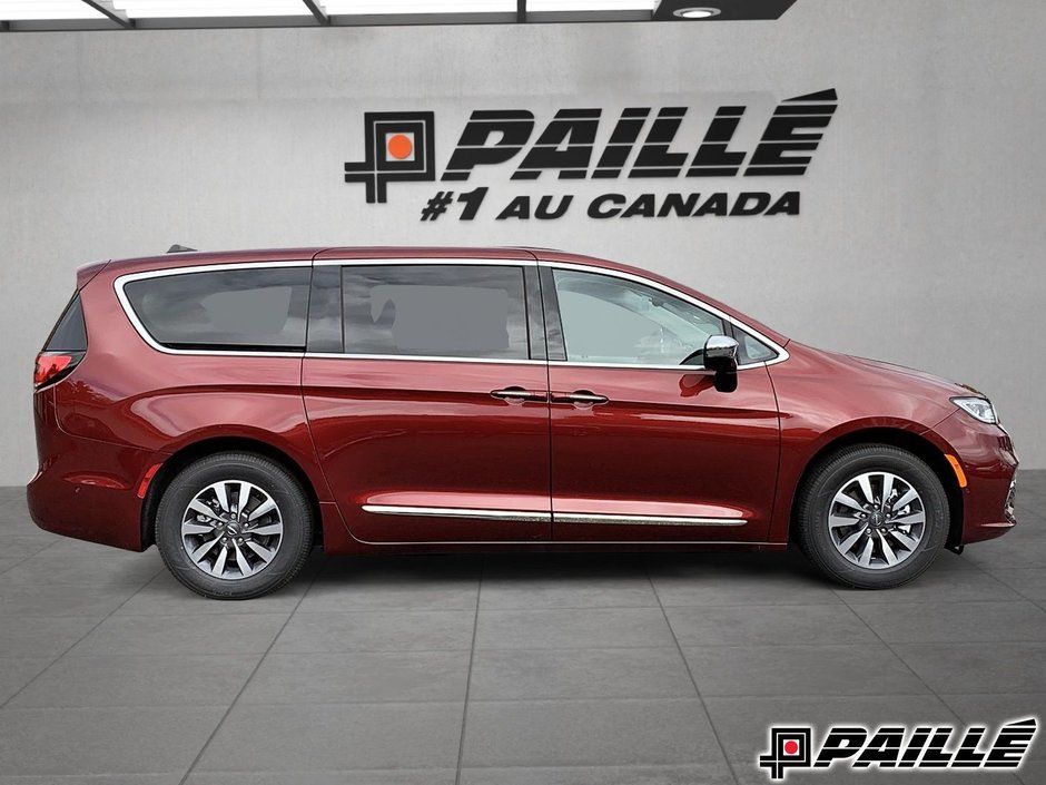 Paillé Sorel-Tracy | Cinq raisons de choisir la Chrysler Pacifica 2024