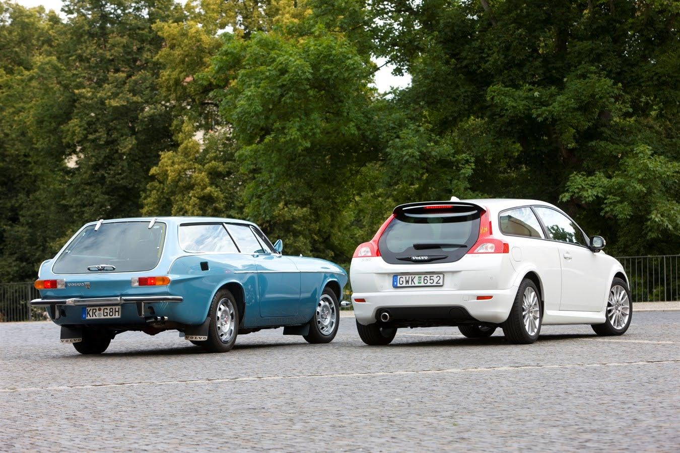 The History of Volvo and Ford