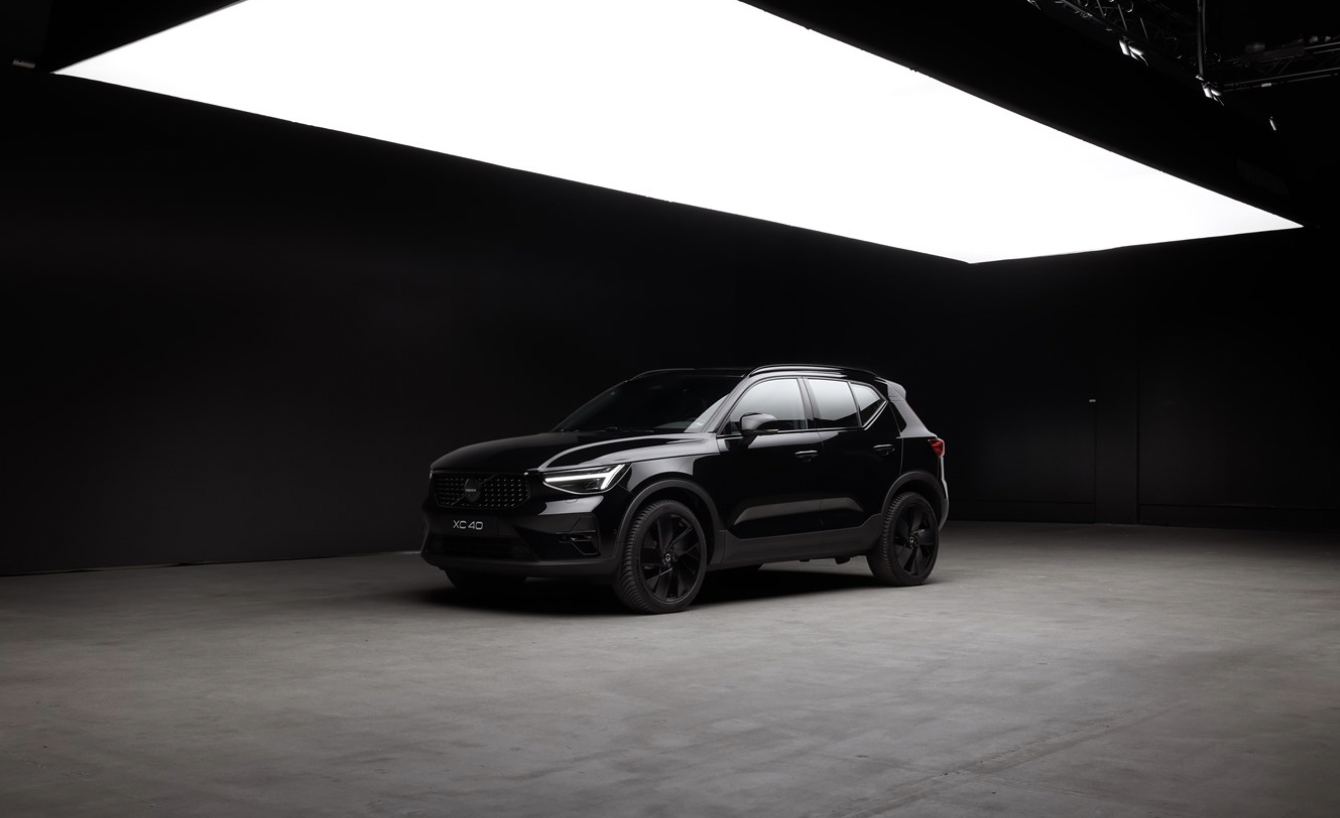 Technical Specifications: 2026 Volvo XC40 B5 AWD