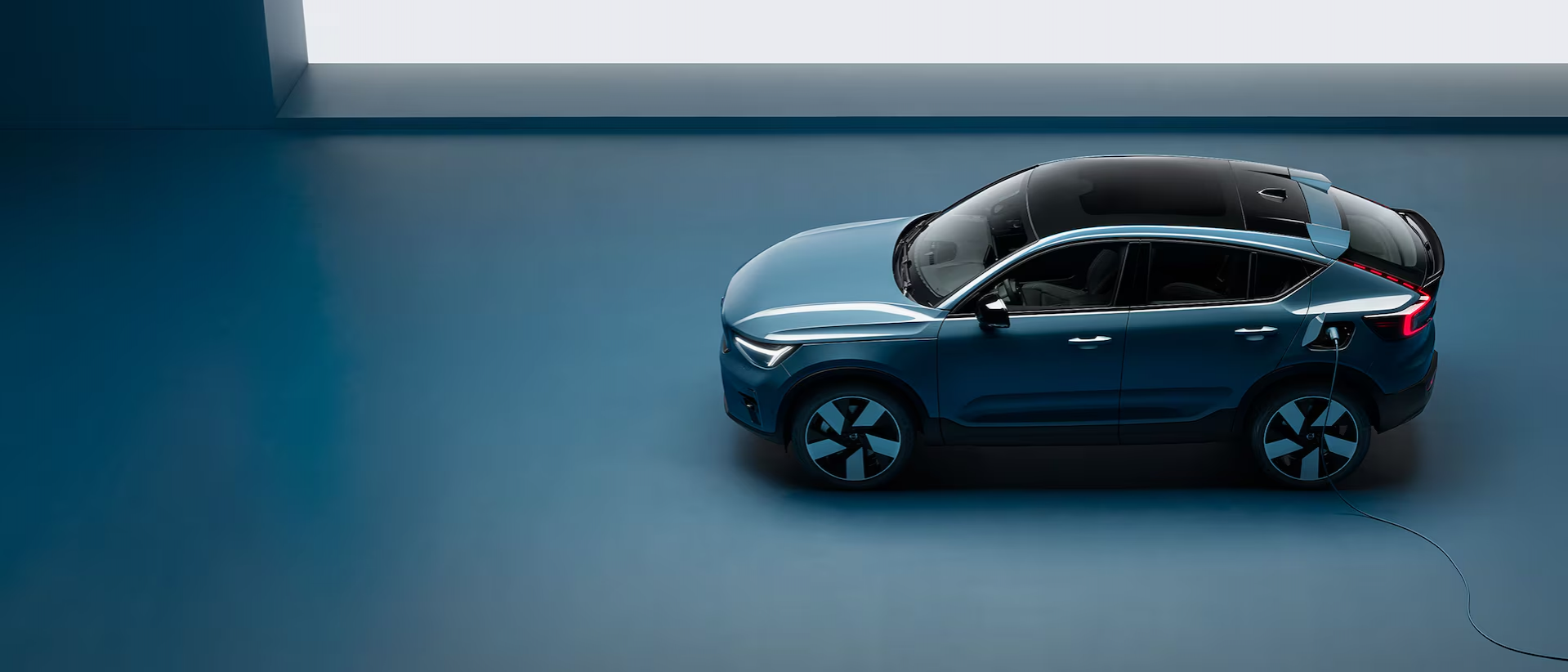 Volvo Hatchback Coupe Inside View