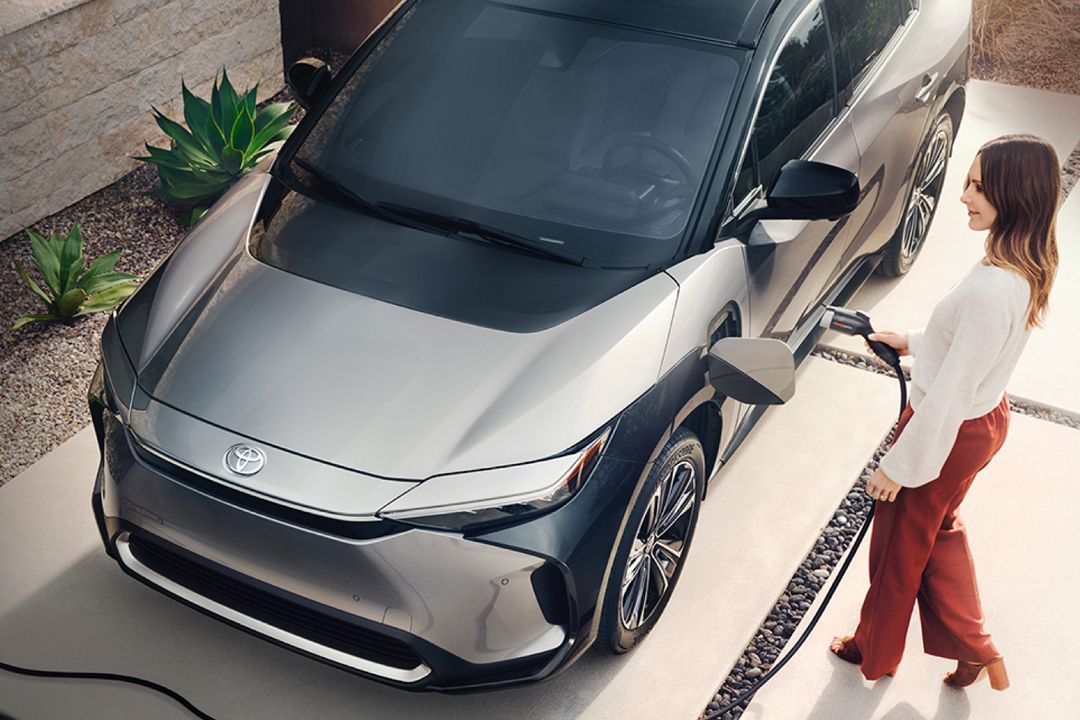 Les différences entre la Subaru Solterra VS la Toyota bZ4X | Longueuil ...