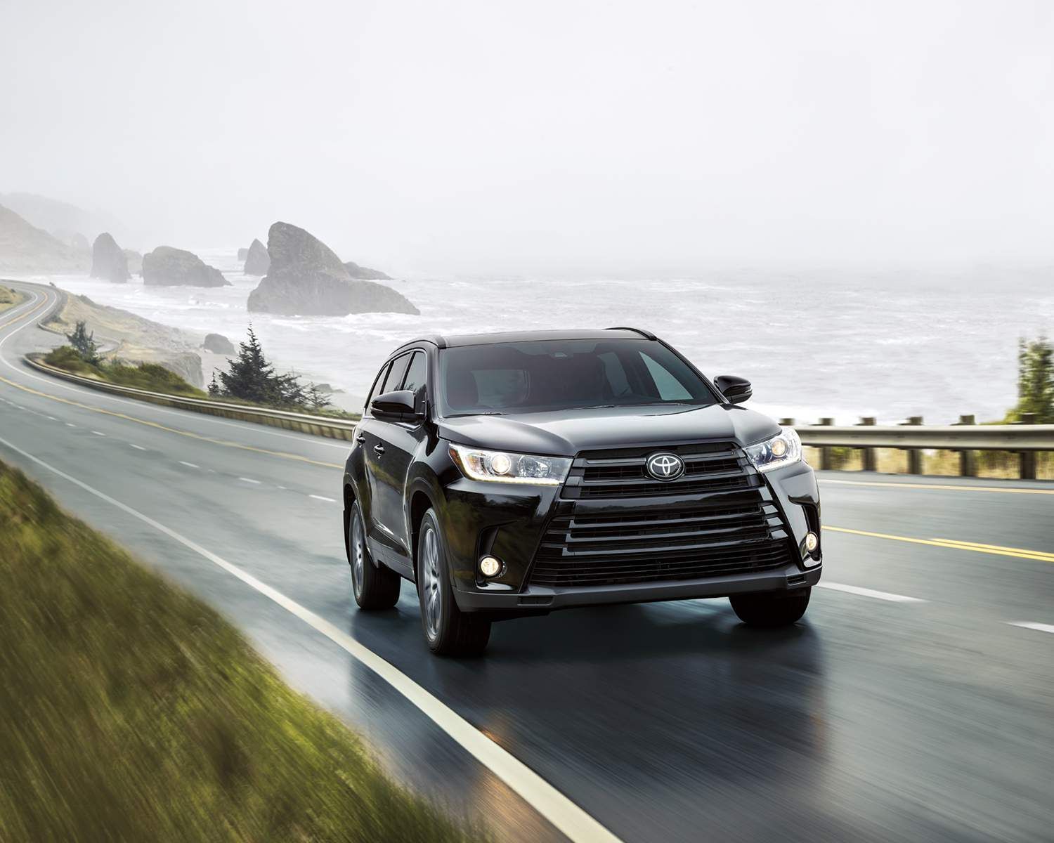 Les VUS Toyota hybrides disponibles chez Longueuil Toyota!