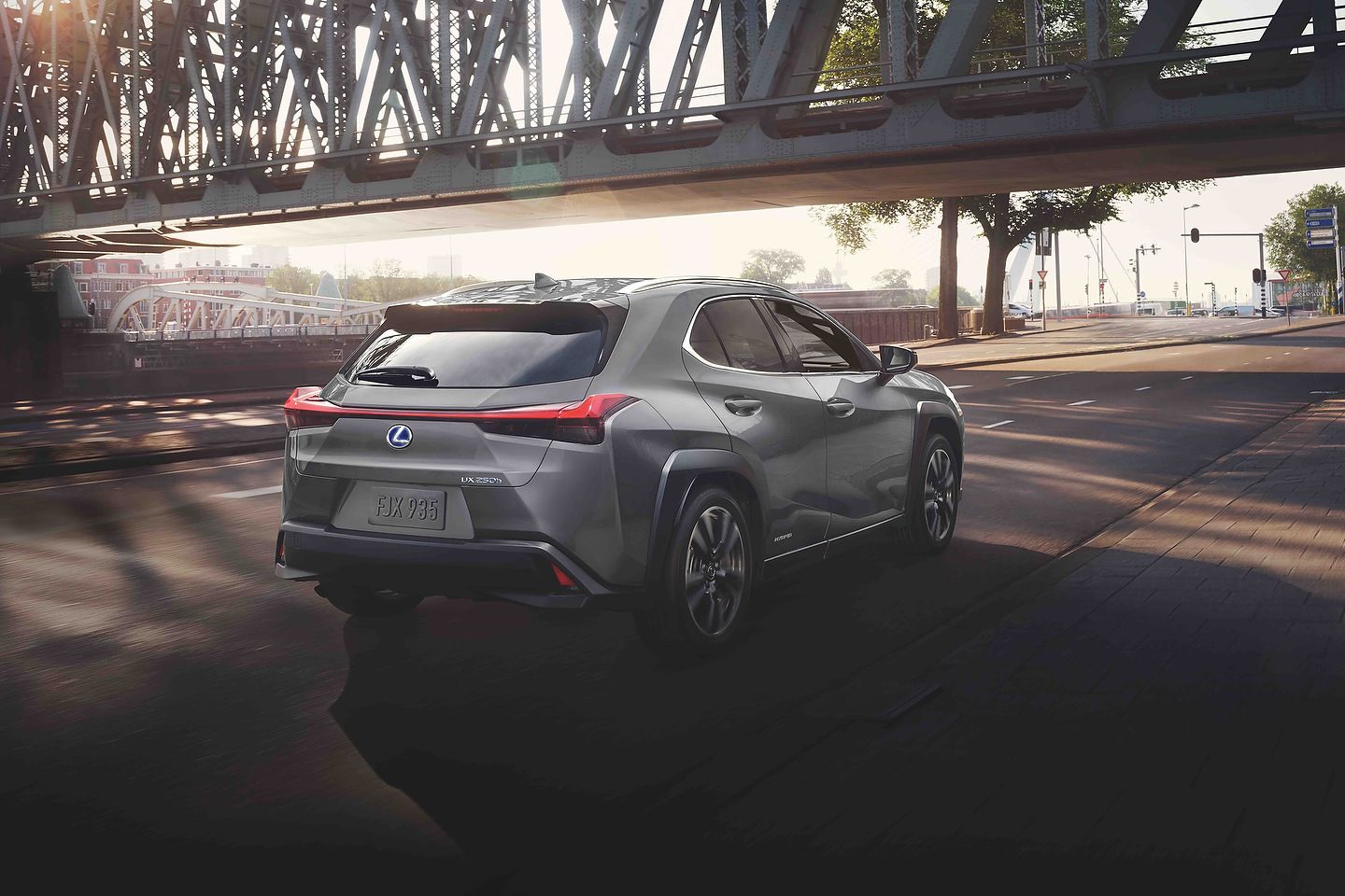 Regency Lexus | Lexus UX250h hybrid technology explained