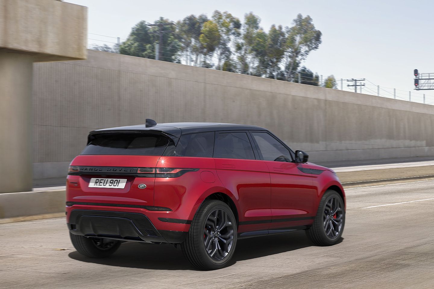 Range Rover Evoque Red