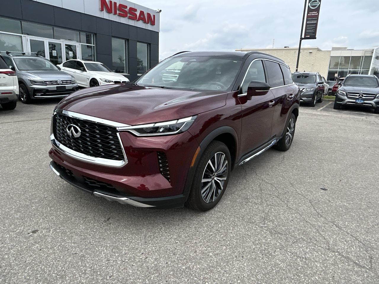 401 Dixie Nissan in Mississauga | 2022 Infiniti QX60 AWD AUTOGRAPH