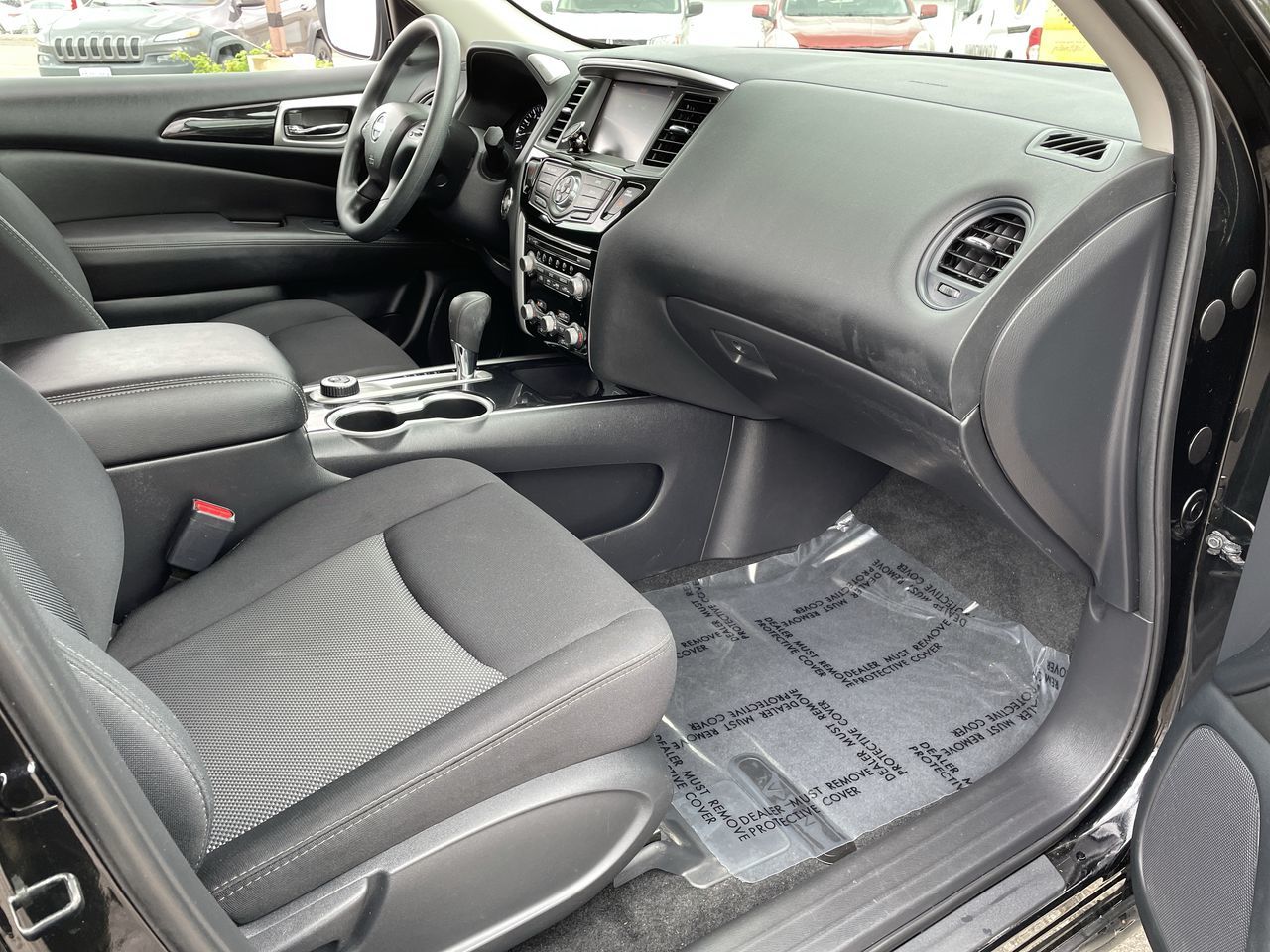 401 Dixie Nissan in Mississauga | 2019 Nissan Pathfinder S V6 4x4 at