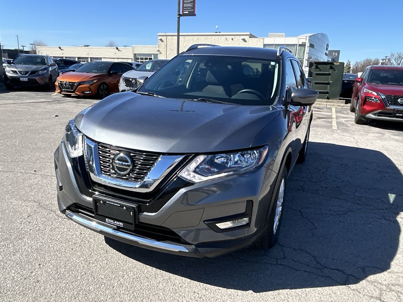 401 Dixie Nissan in Mississauga | 2019 Nissan Rogue SV AWD