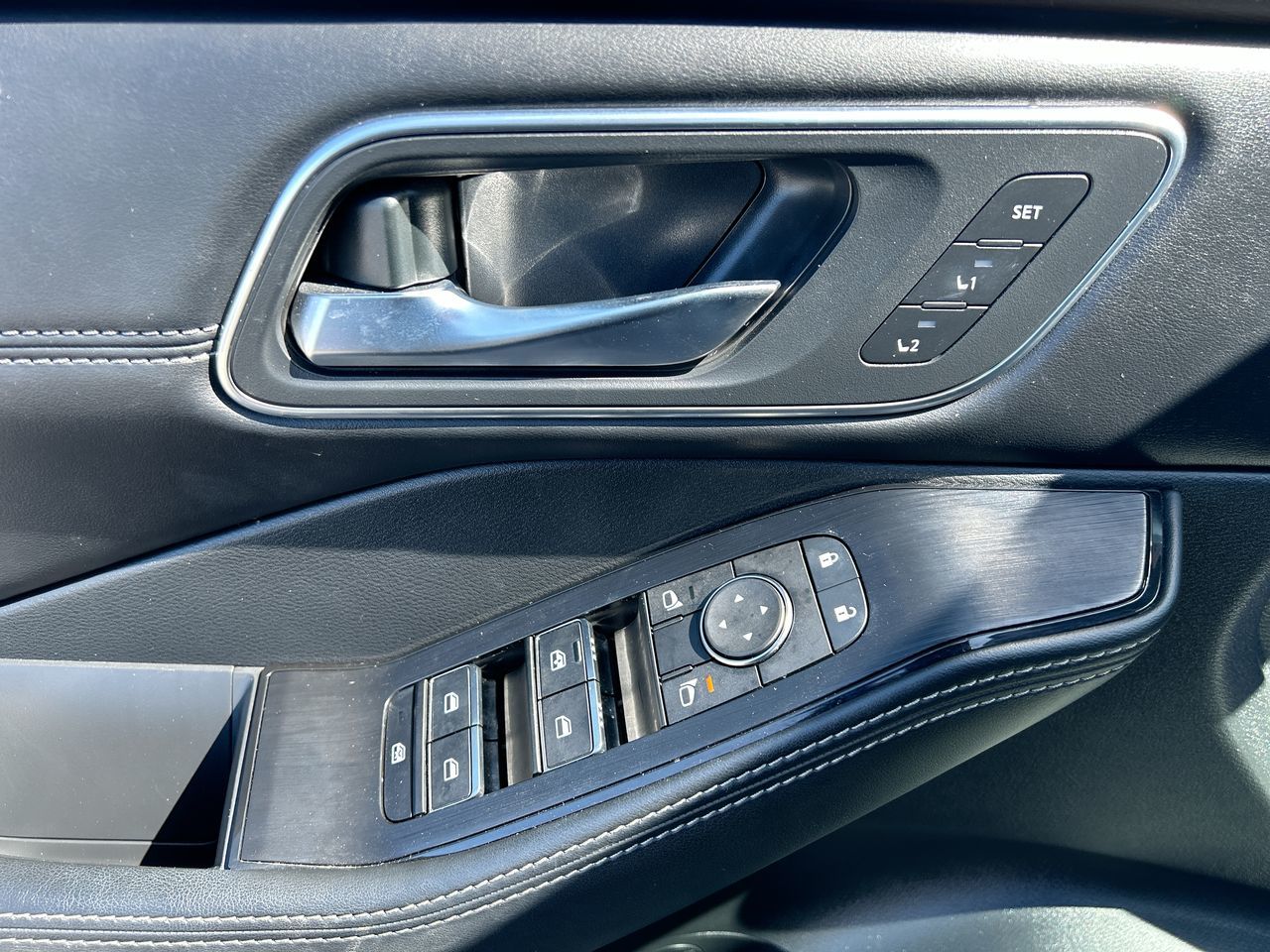 401 Dixie Nissan in Mississauga | 2023 Nissan Rogue Platinum