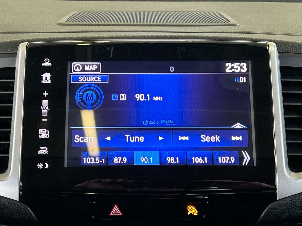 North Vancouver Nissan | 2018 Honda Pilot Touring 9AT