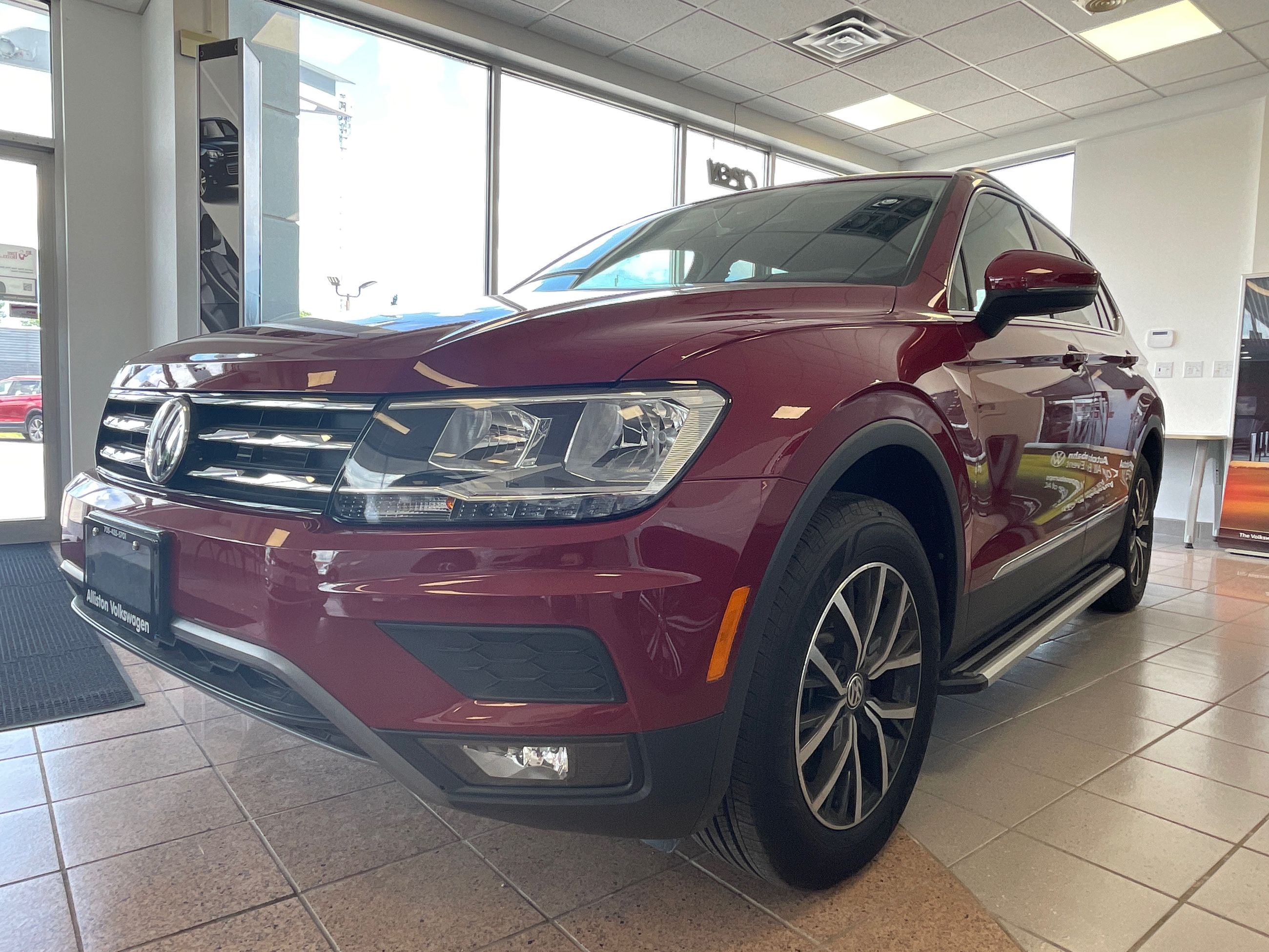 Used 2020 Volkswagen Tiguan Comfortline 2.0T 8sp at w/Tip 4M Ruby Red ...