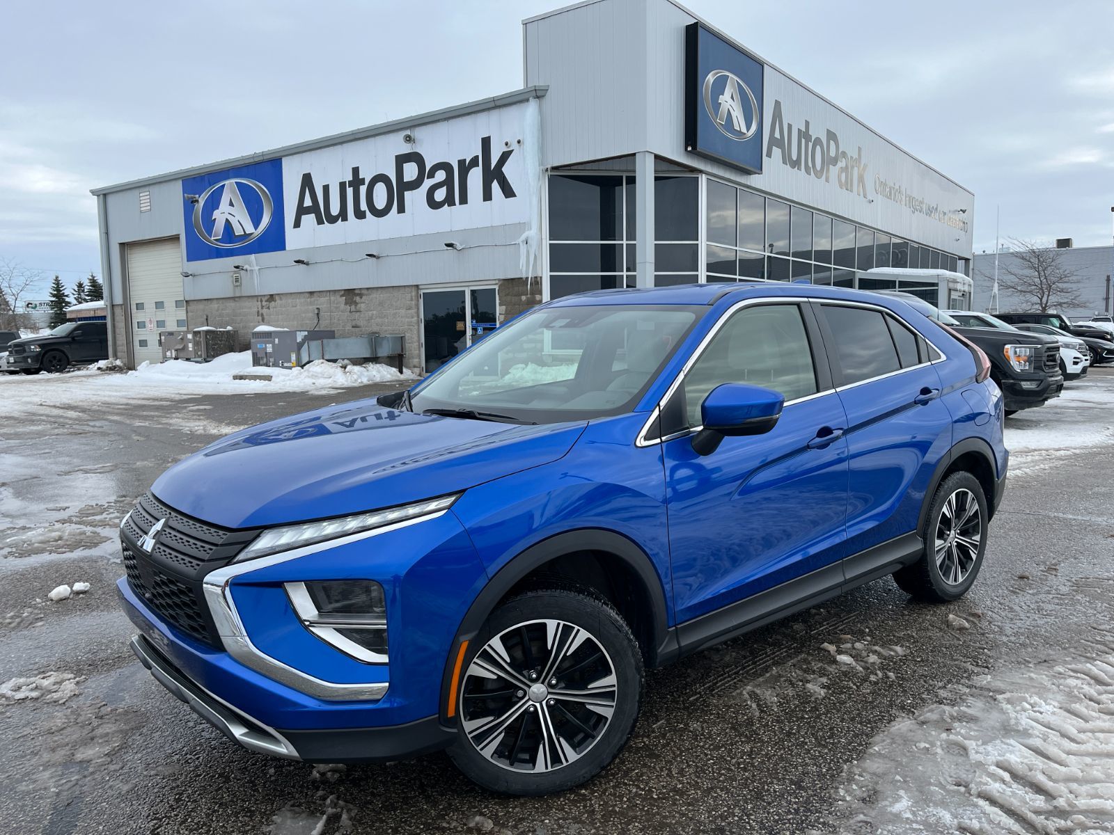 2022 Mitsubishi ECLIPSE CROSS SE S-AWC | AutoPark Group in Ontario