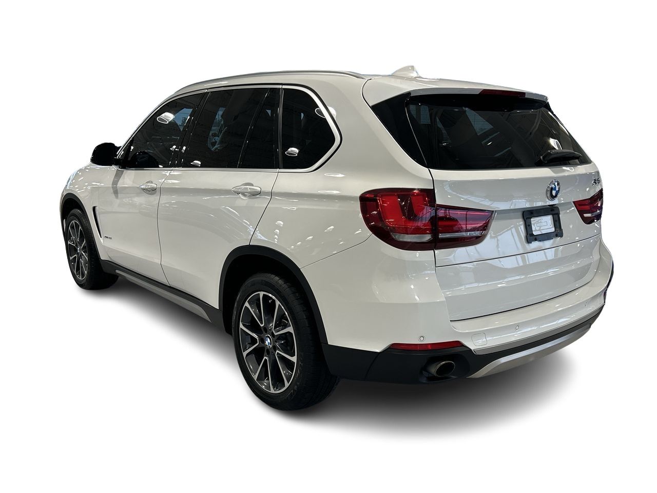 BMW Aurora | 2016 BMW X5 XDrive35i Premium Essential Package | #24-2680A
