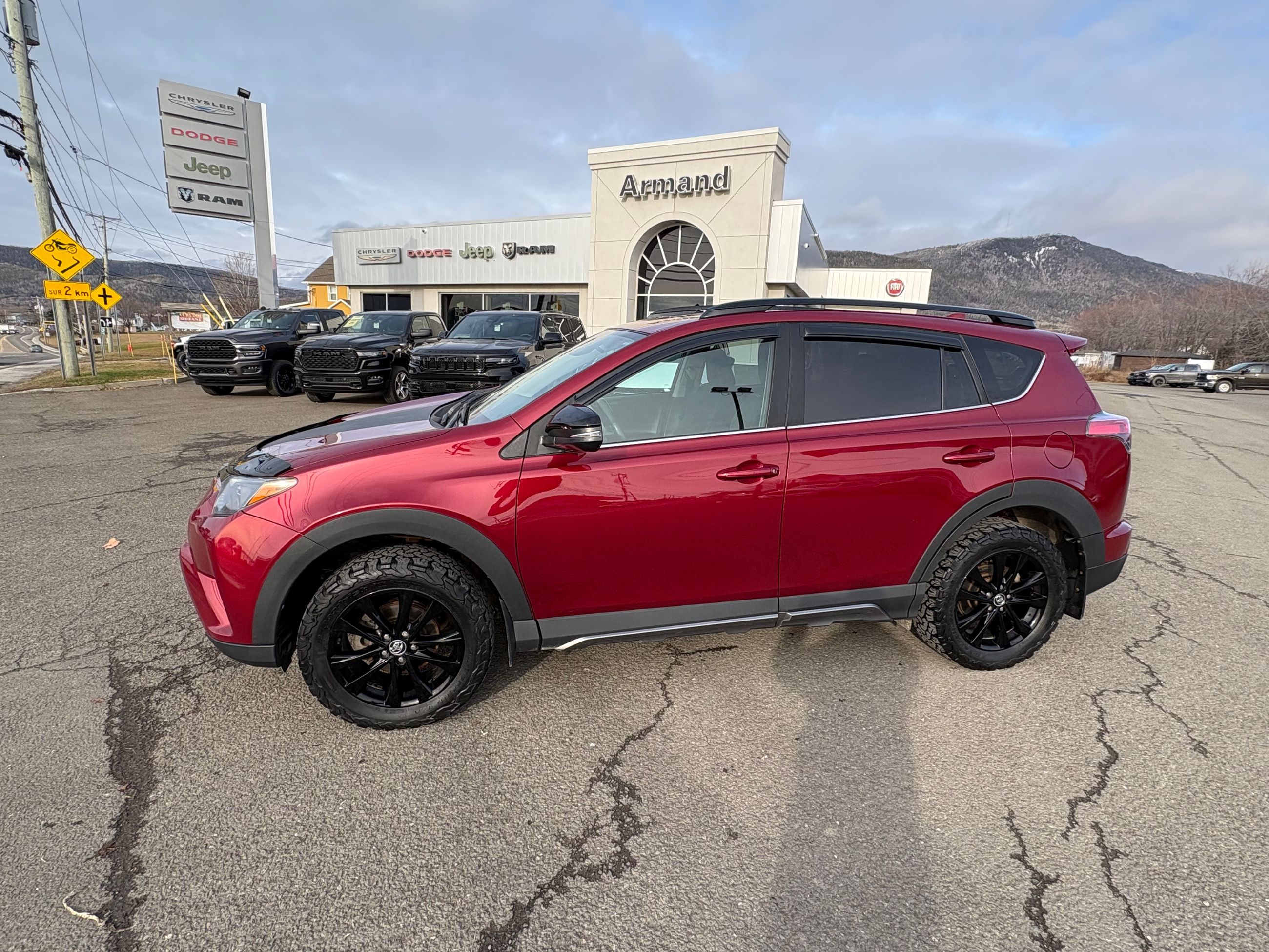 2018 Toyota RAV4 XLE | #2406a | Armand Automobiles in Carleton