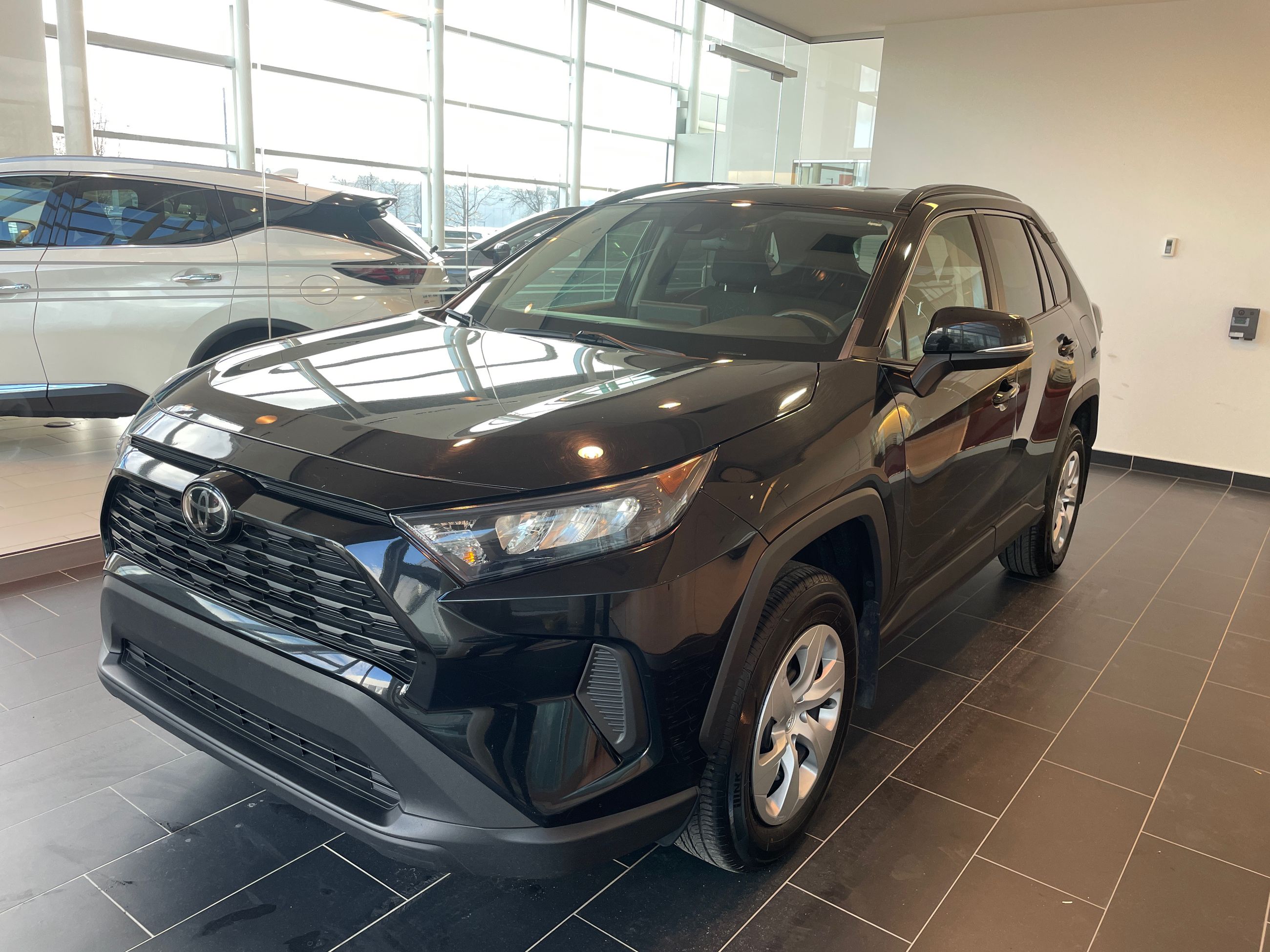 2021 Toyota RAV4 LE AWD | #P1366 | Nissan de Boucherville