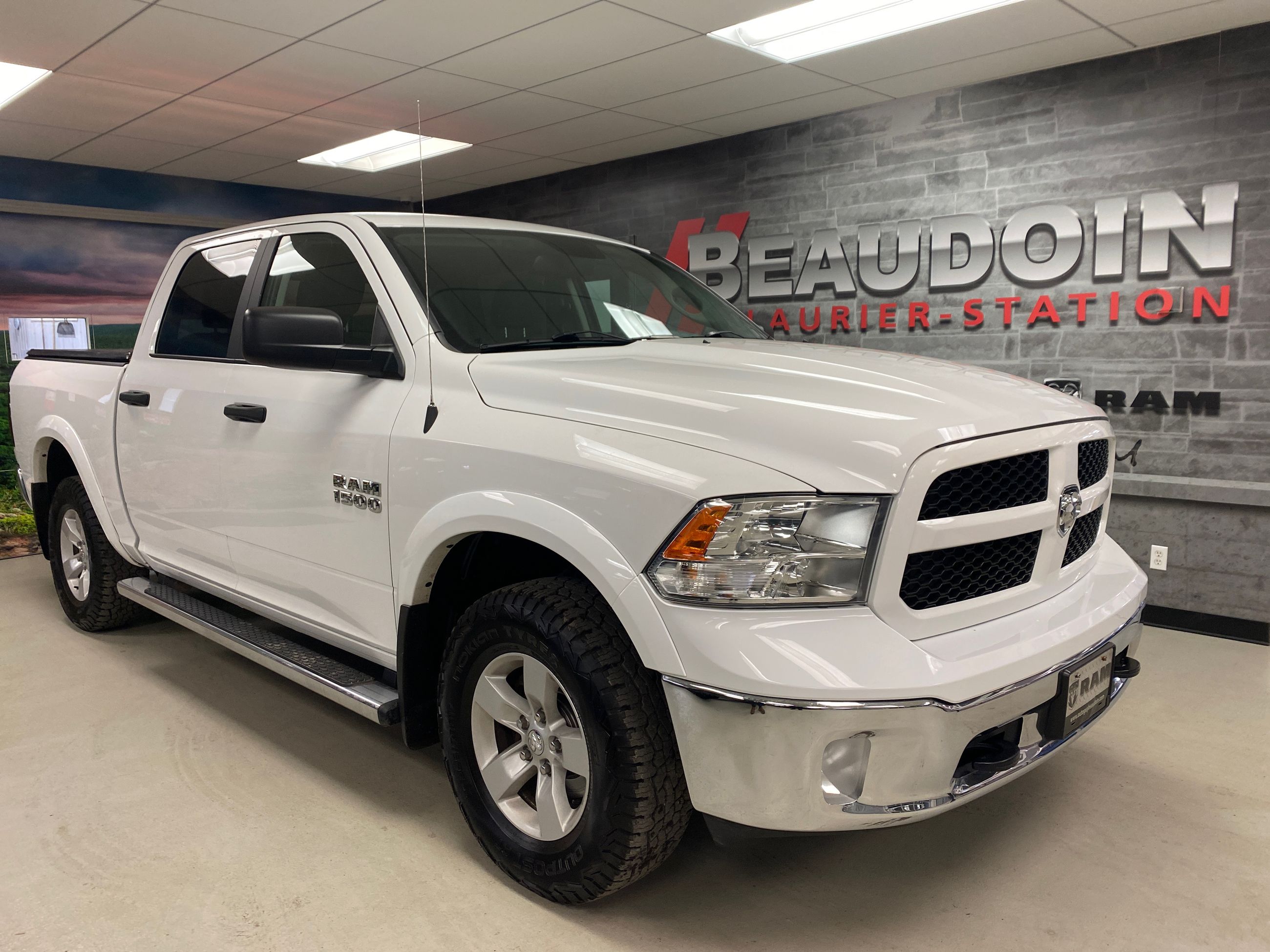 Automobiles Guy Beaudoin à Laurier-Station | Ram 1500 CREW Outdoorsman ...