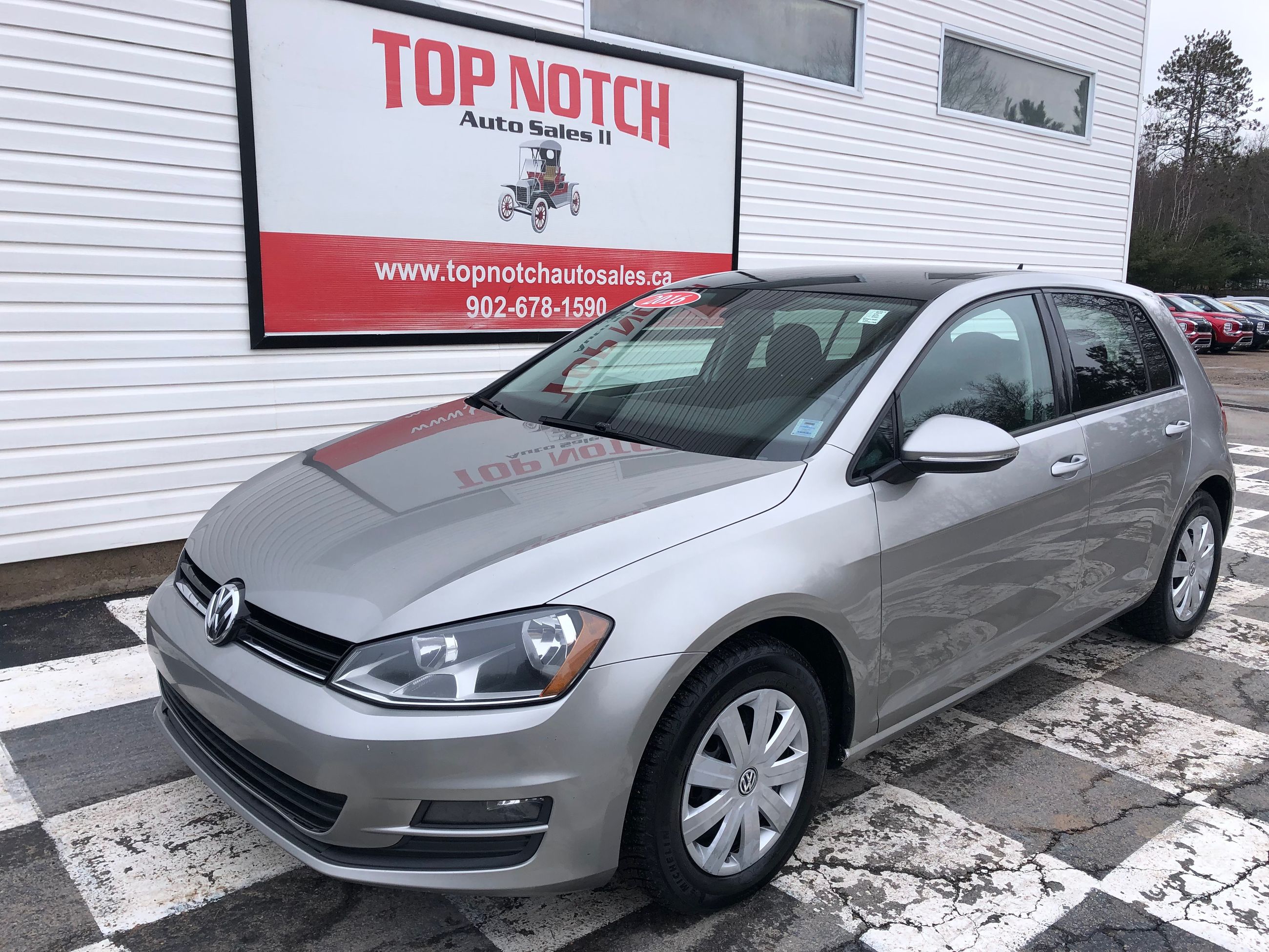 Top Notch Auto Sales II | Pre-Owned 2016 Volkswagen Golf Comfortline ...