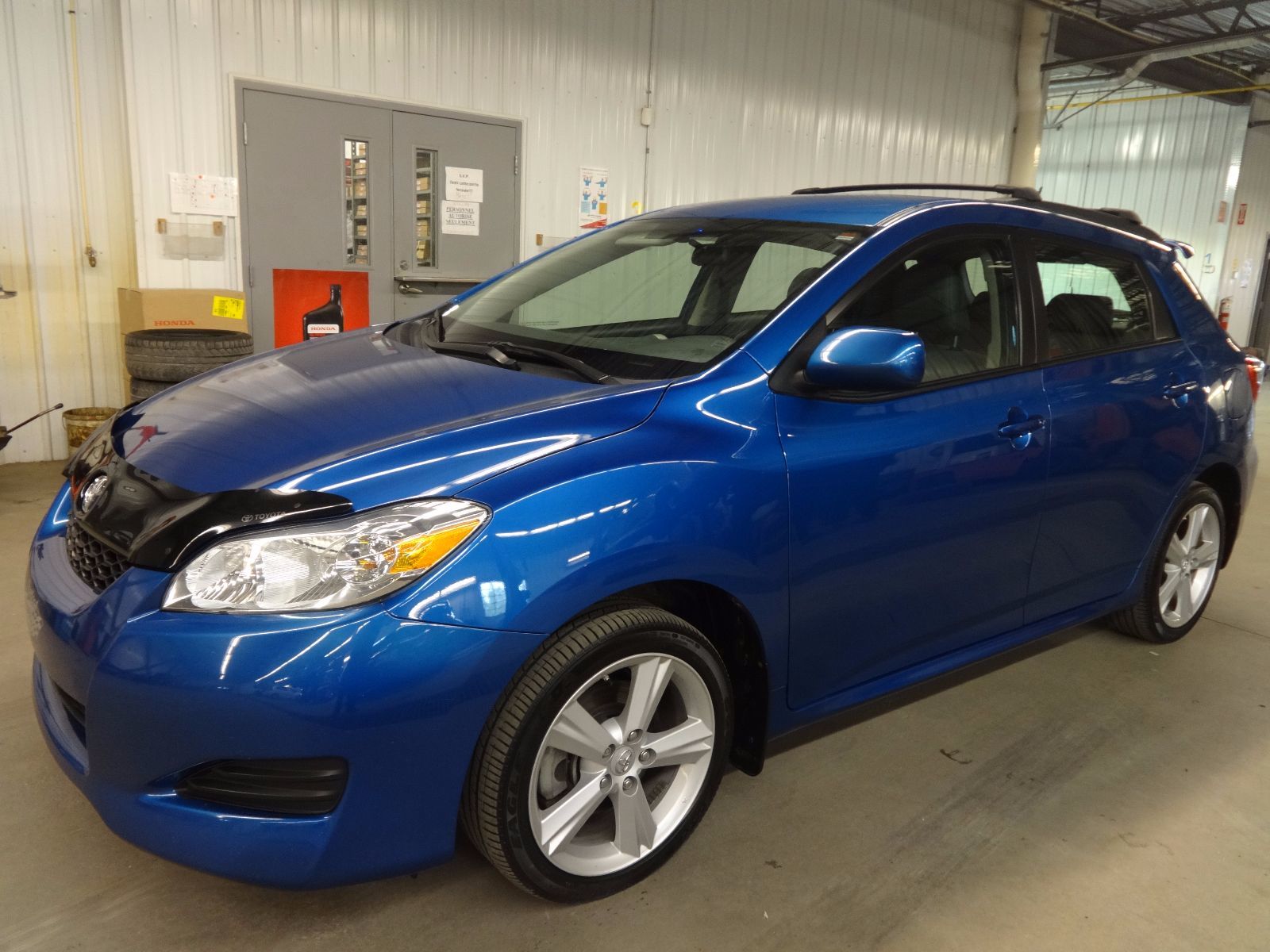 Thetford Honda | Toyota Matrix XR AWD BAS KILOMÉTRAGE 2010 d'occasion à ...