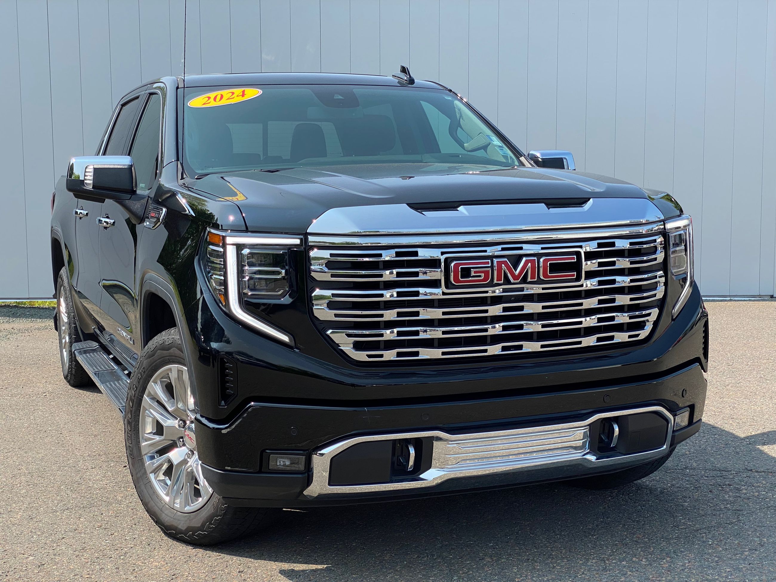 Ron MacGillivray Chev Buick GMC | 2024 GMC Sierra 1500 Denali | Leather ...