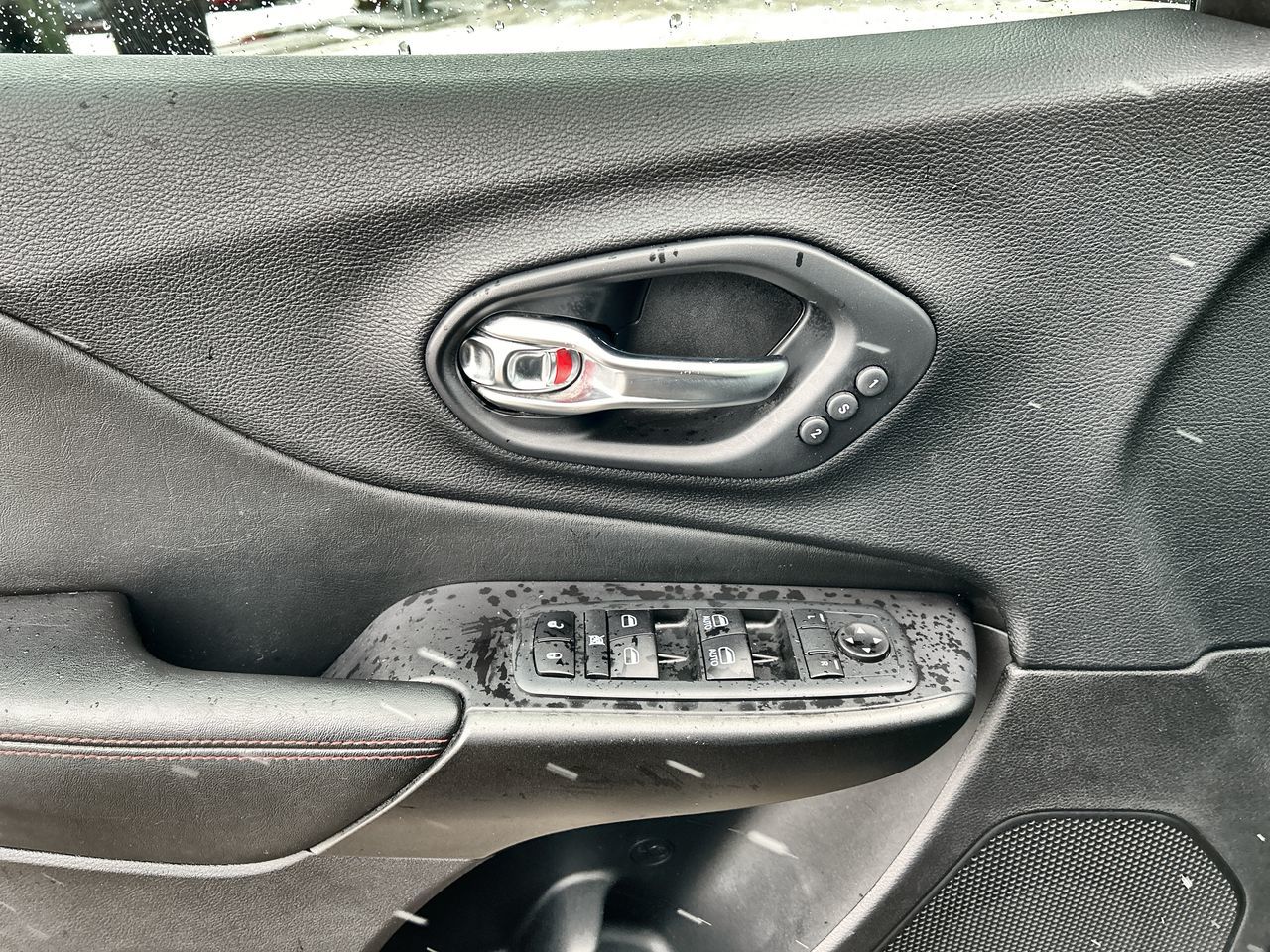 Frost Chevrolet Buick GMC Ltd | 2020 Jeep Cherokee 4x4 Trailhawk | #3441A in Brampton