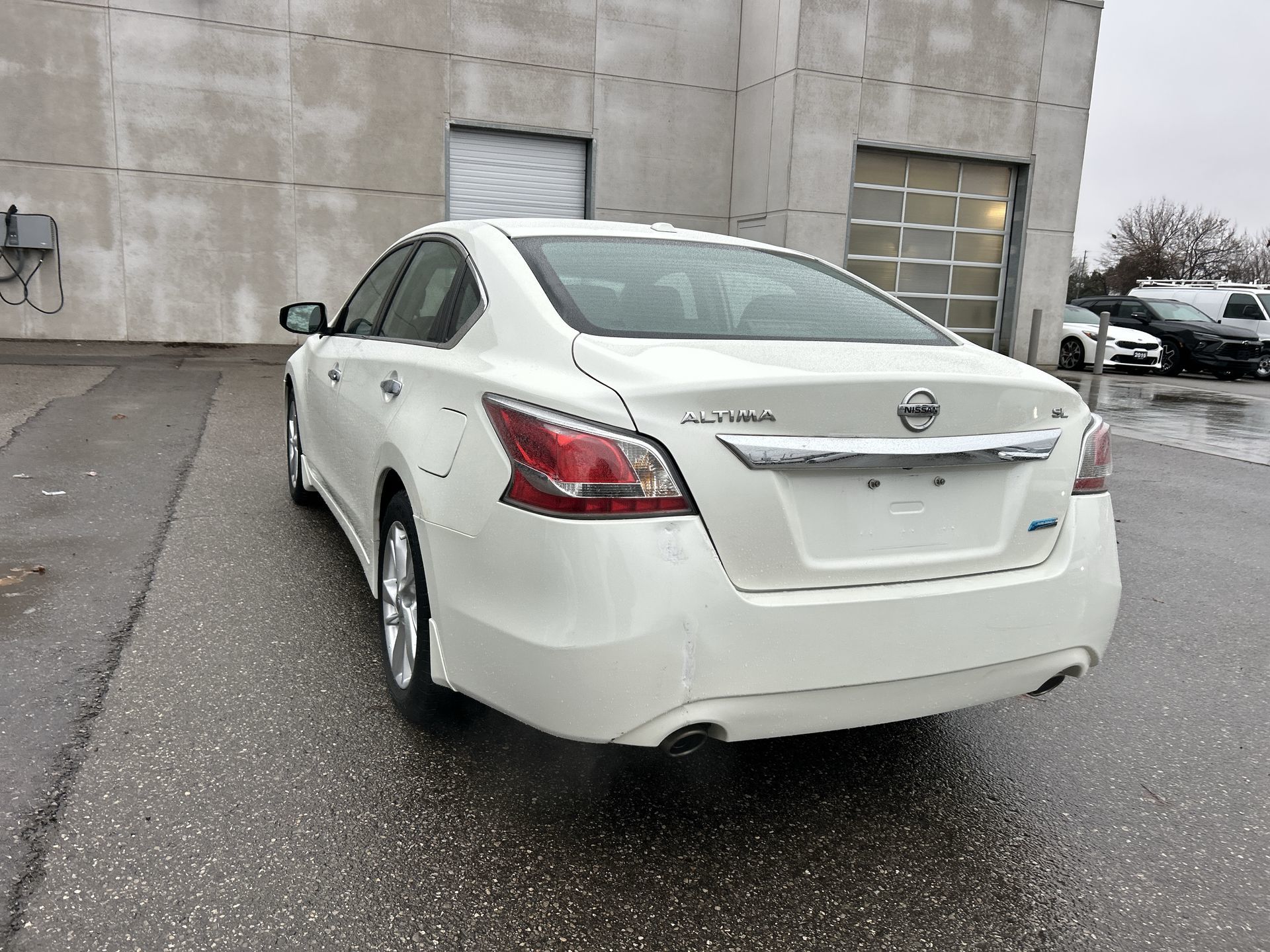 2014 Nissan Altima Sedan 2.5 SL CVT | #4110A | Dilawri INEOS Grenadier