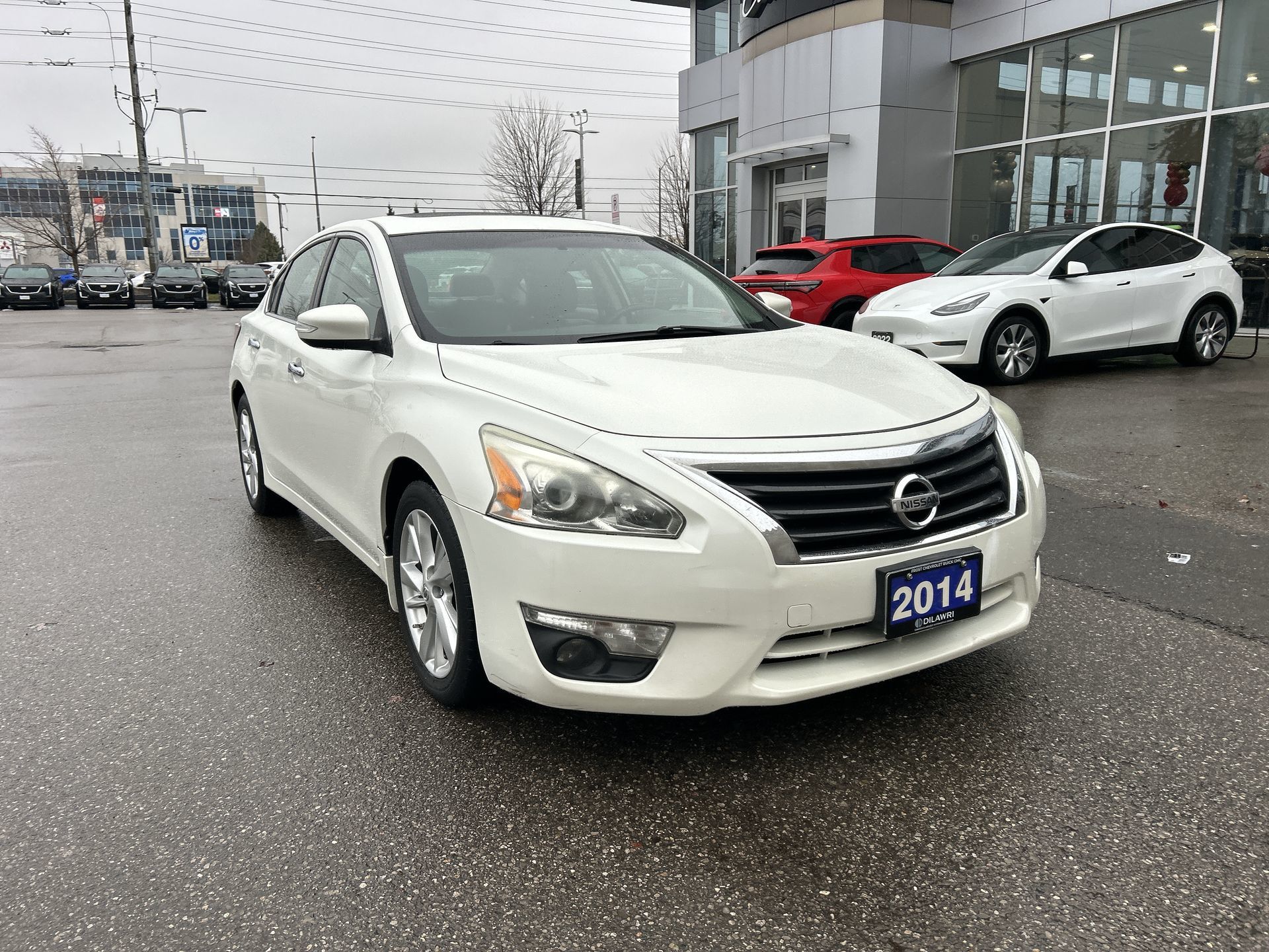 2014 Nissan Altima Sedan 2.5 SL CVT | #4110A | Dilawri INEOS Grenadier
