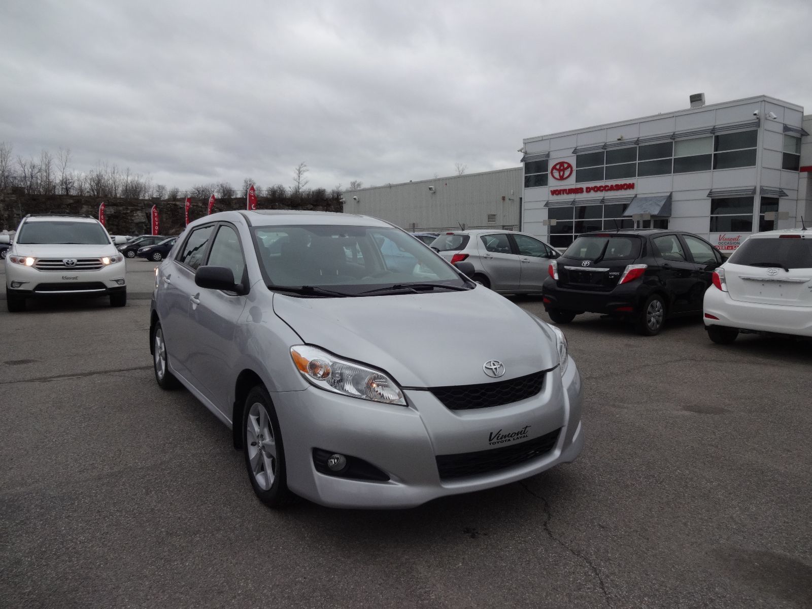 Toyota Matrix TOURING MAGS TOIT AUTOMATIQUE 2012 d'occasion à Laval ...