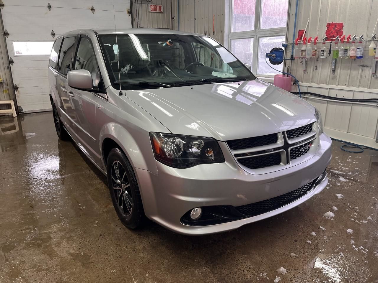 JD Chevrolet Buick GMC | Dodge Grand Caravan GT 2017 d'occasion à Ste ...