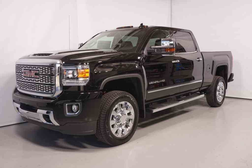 New 2018 GMC Sierra 2500HD Denali, Duramax, Crew Cab GBA - Onyx Black ...