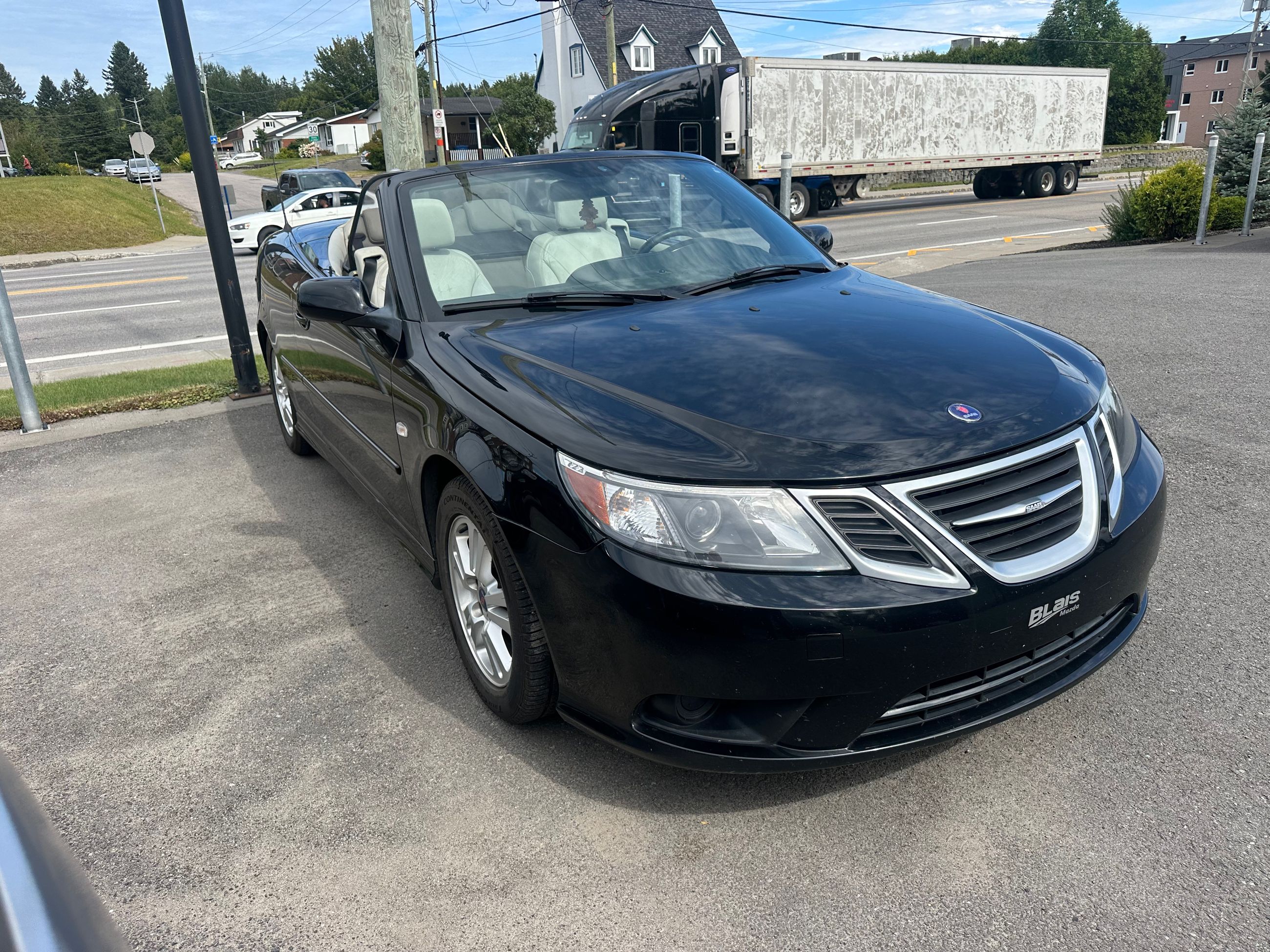 Saab 9-3 TURBO 2011 | #{stock} | Automobiles Desjardins à Québec