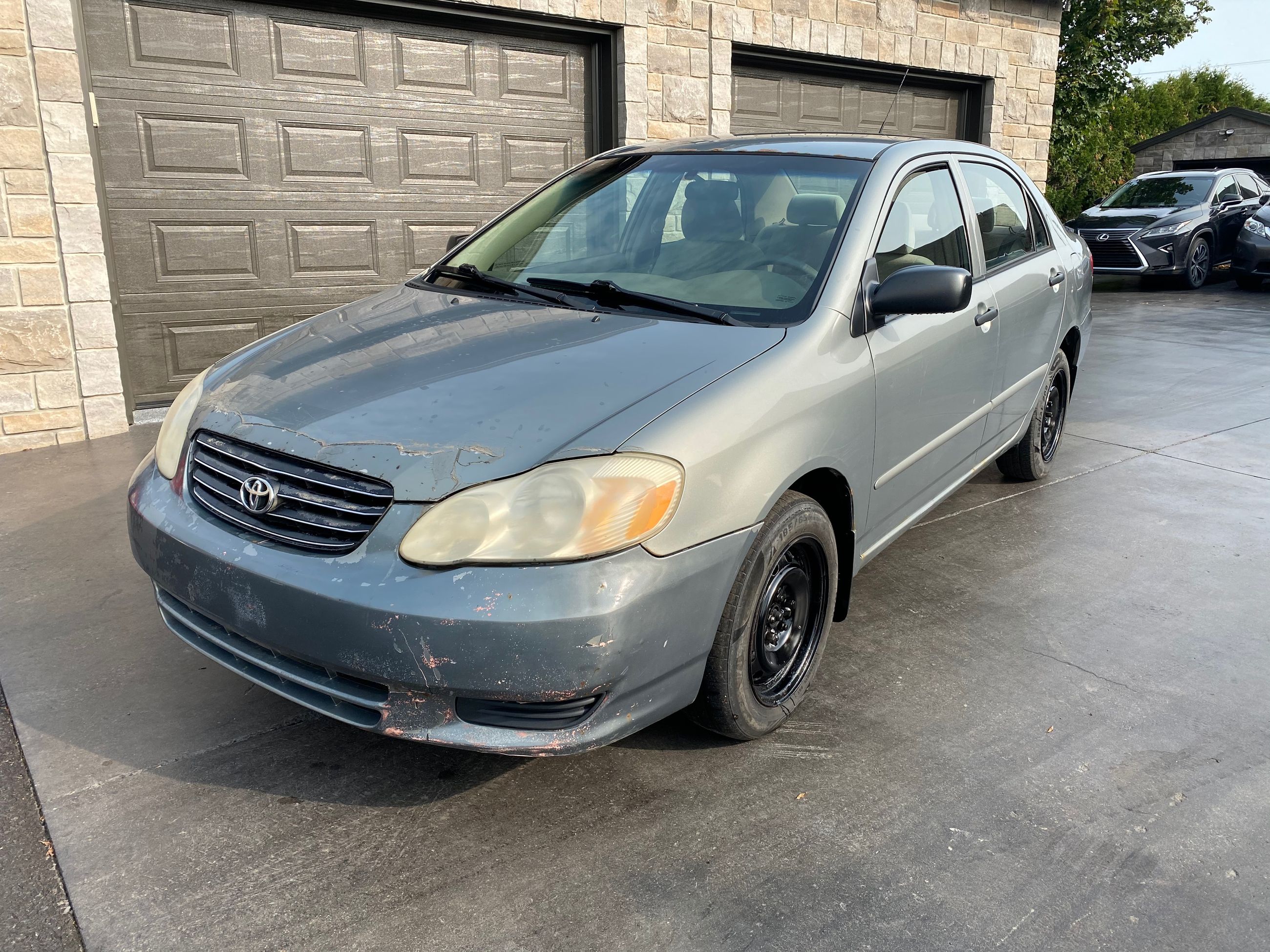 Automobiles Desjardins | Toyota Corolla 2004 d'occasion à vendre à Québec